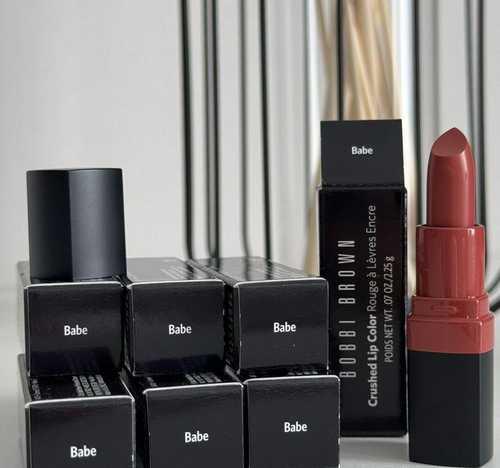 Помада Bobbi Brown Babe мини нюд