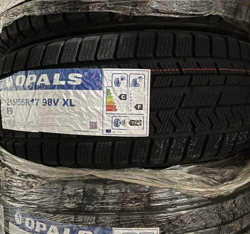 Opals SilverSnow F9 215/55 R17 98V