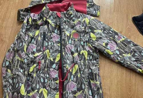 Куртка непродувайка на весну/осень 140-146 размер