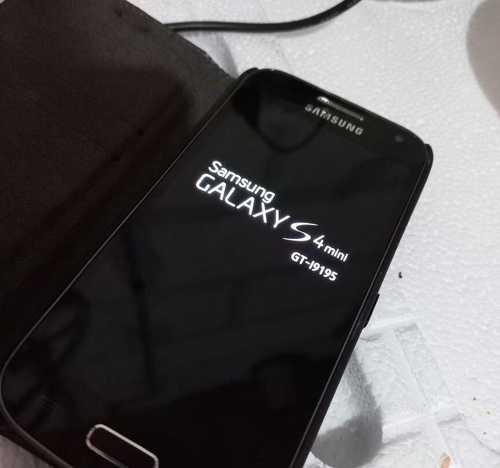 Samsung Galaxy S4 mini GT-I9195, 8 ГБ