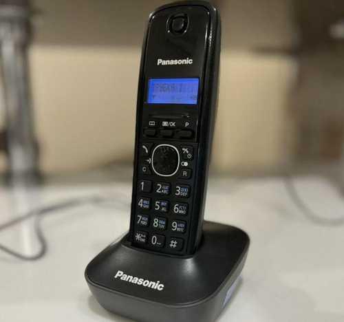 Цифровой беспроводной телефон Panasonic