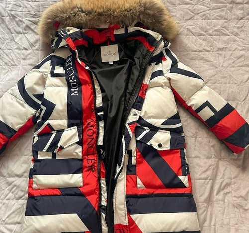 Пуховик moncler детский р 134