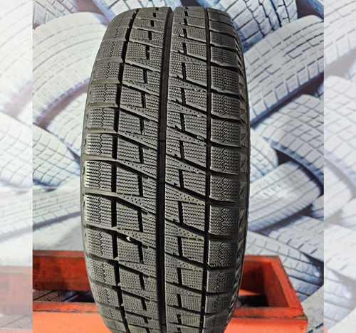 Bridgestone Blizzak Revo2 205/65 R16