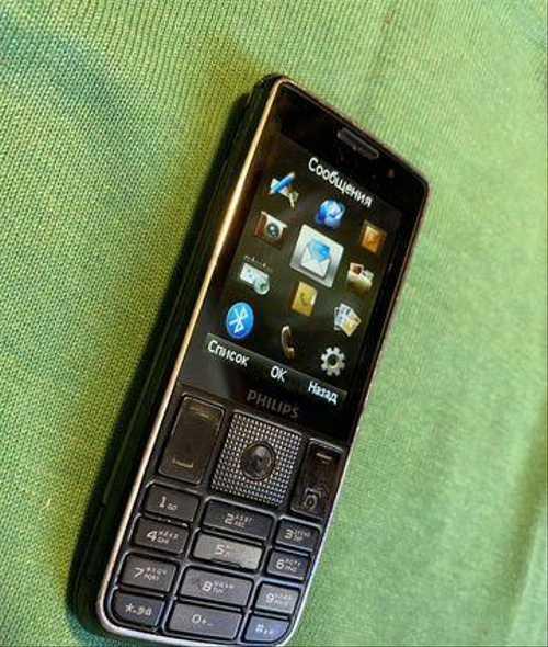 Philips Xenium X623 кнопочный телефон
