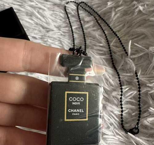 Chanel coco noire подвеска