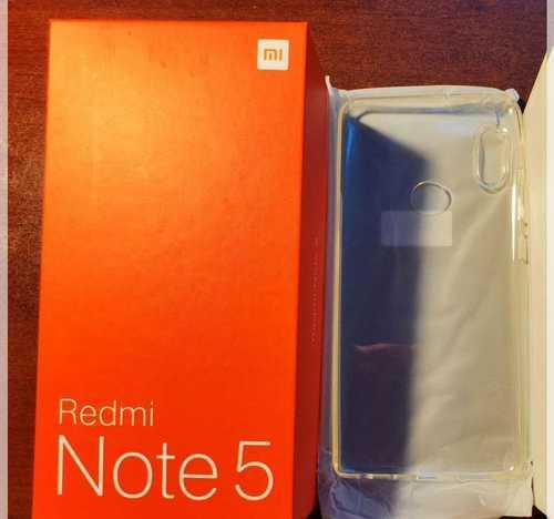 Заводской чехол-бампер Xiaomi Redmi Note 5