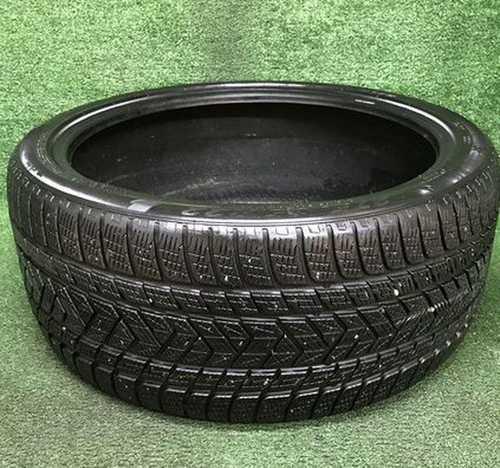 Pirelli Scorpion Winter 275/35 R22 104V