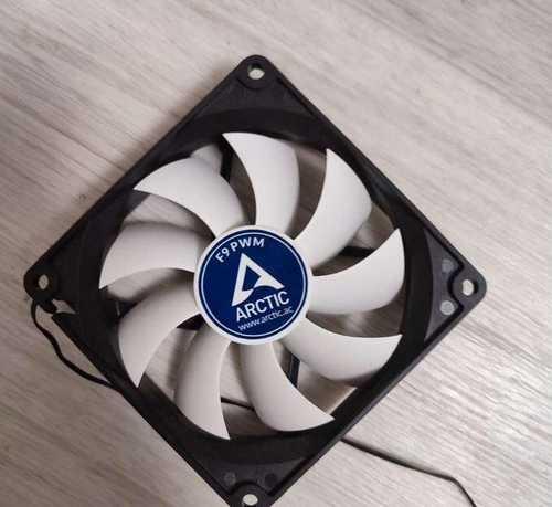 Вентилятор Arctic Cooling F9 PWM PST