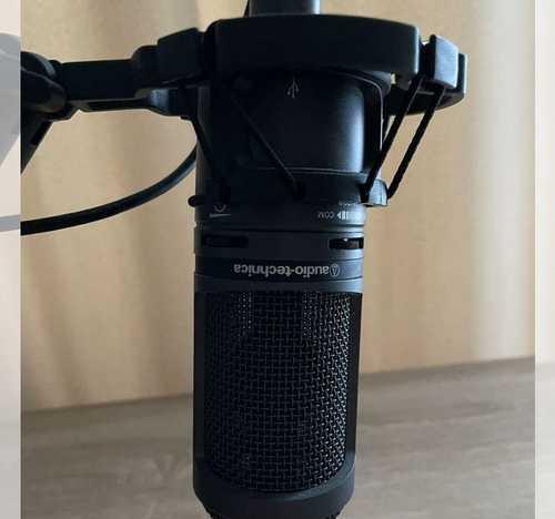 Микрофон студийный Audio-Technica AT-2020USB+