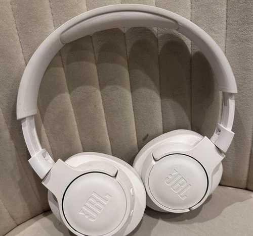 Наушники JBL Tune 760NC