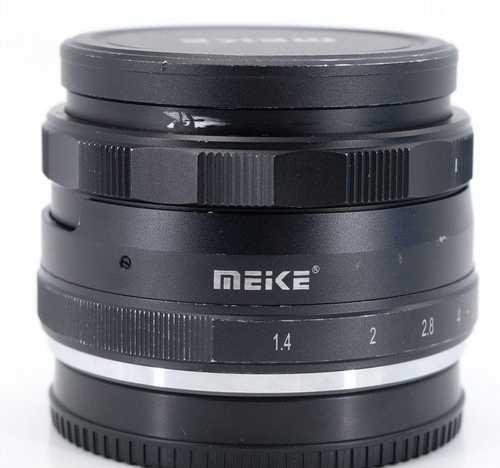 Meike 35mm f/1.4 X-mount отл. сост., гарантия