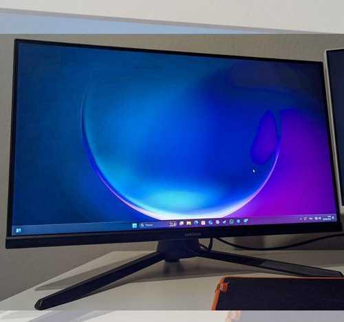 Монитор Samsung 144hz