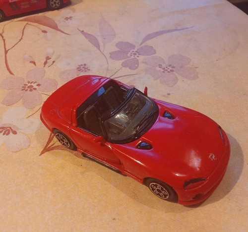 Модель Dodge Viper