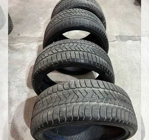 Pirelli Winter Sottozero 245/35 R21 и 285/30 R21 100W