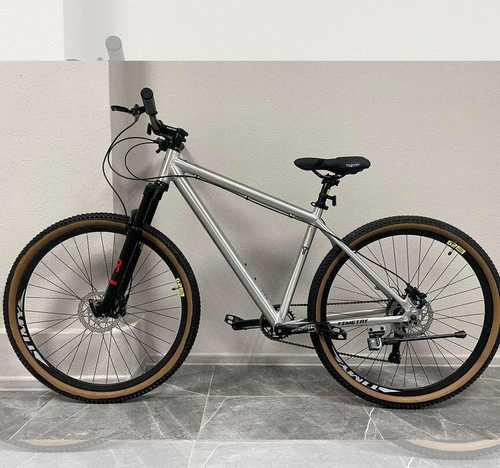 Велосипед новый алюминиевый 29