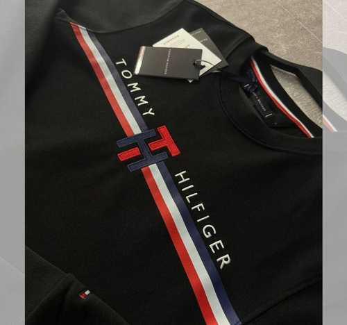 Свитшот Tommy Hilfiger черный люкс