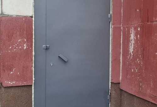 Дверь стальная техническая