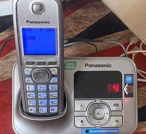 Радиотелефон Panasonic с автоответчиком