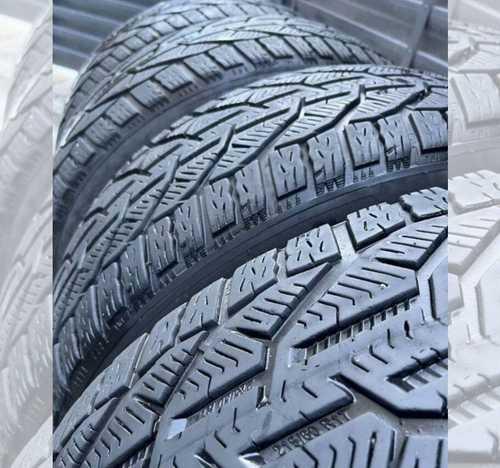 Tigar Winter 215/60 R17 96H