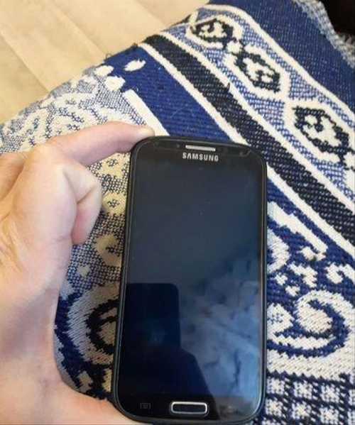 Телефон Samsung galaxy s4 i9500