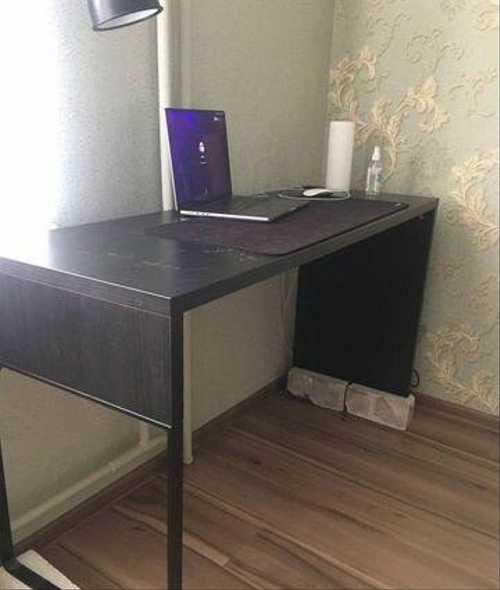 Письменный стол IKEA mikke