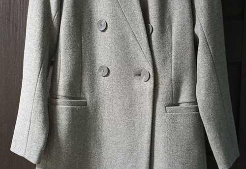 Пальто женское Reserved