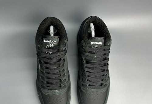 Зимние кроссовки Reebok classic (на меху) 41-45