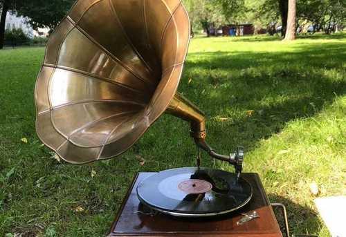 Граммофон His master’s voice