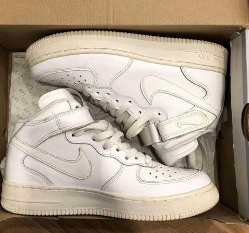 Кеды Nike Air Force 1 Mid 37 размер