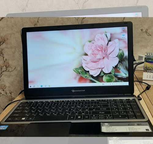 Ноутбук Packard Bell Z5 WT 15.6