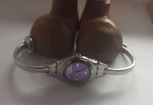 Часы наручные женские Swatch