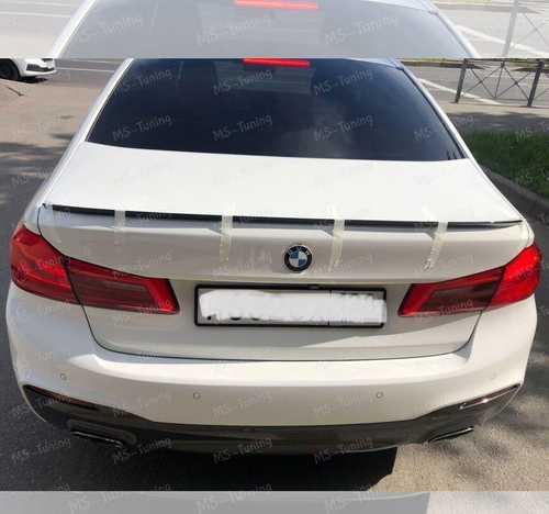 Спойлер M5 BMW G30 черный