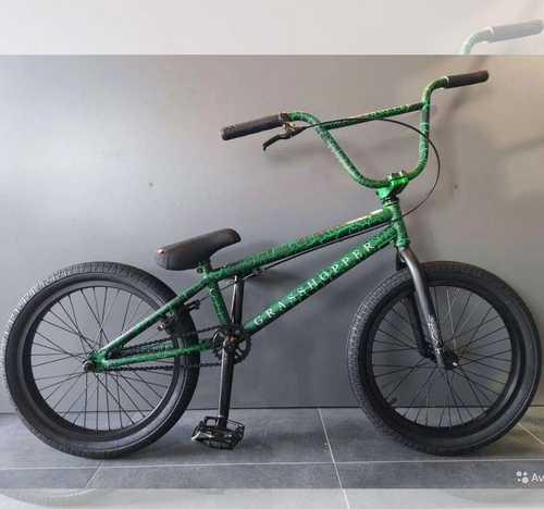 BMX новый Grass hopper