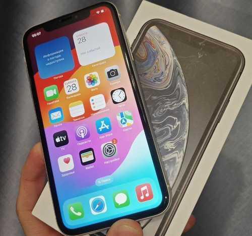 iPhone Xr, 64 ГБ