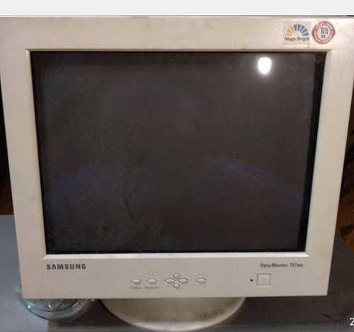 Монитор Samsung SyncMaster 757MB