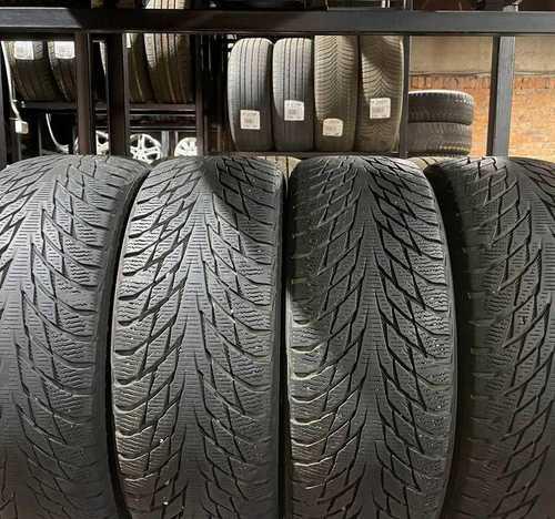 Nokian Tyres Hakkapeliitta R2 215/60 R16 99R