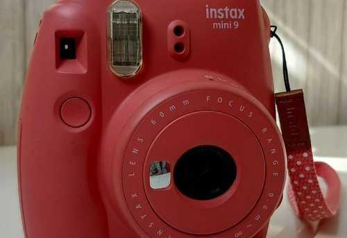 Фотоаппарат мгновенной печати instax mini 9