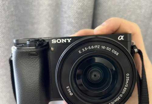 Sony a6000 kit 16-50 (пробег 6037 кадров)