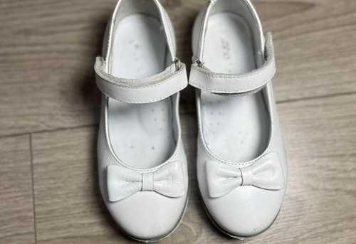 Детские туфли для девочки размер 27