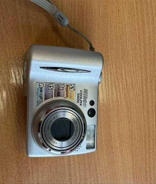 Продам фотоаппарат Nikon Coolpix 5200