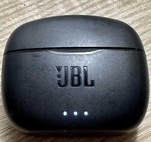 JBL tune 215 tws кейс