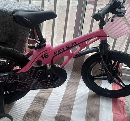 Детский велосипед maxi scoo 16