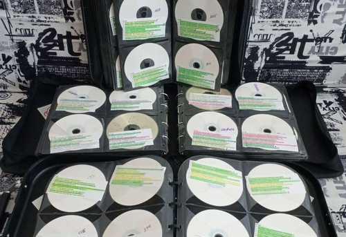 Коллекция CD дисков для DJ