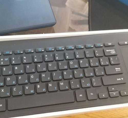 Клавиатура беспроводная Microsoft с тачпадом