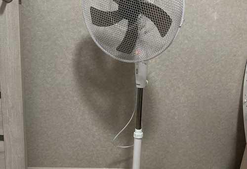 Вентилятор напольный hyundai