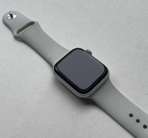 Apple Watch SE 44mm Silver