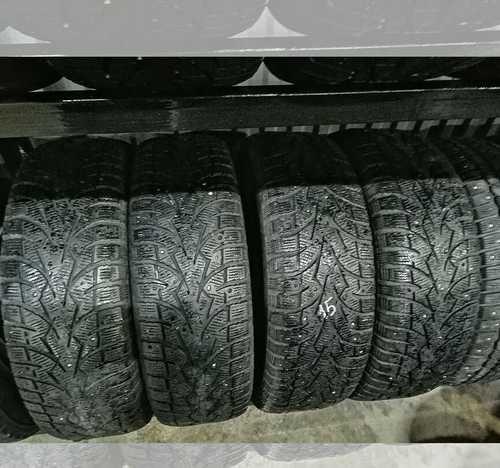 Toyo Observe G3-Ice 215/65 R16