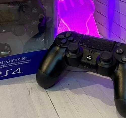 Джостик на ps4 Dualshok 4