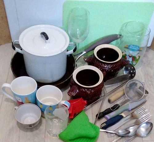 Набор посуды сковорода кастрюля Вилки-ложки и др