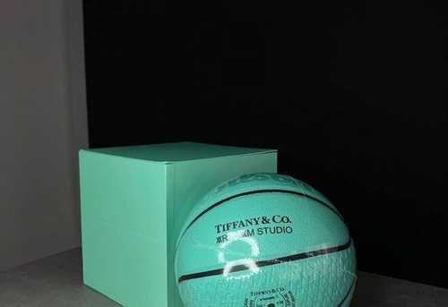 Баскетбольный мяч Tiffany & Co